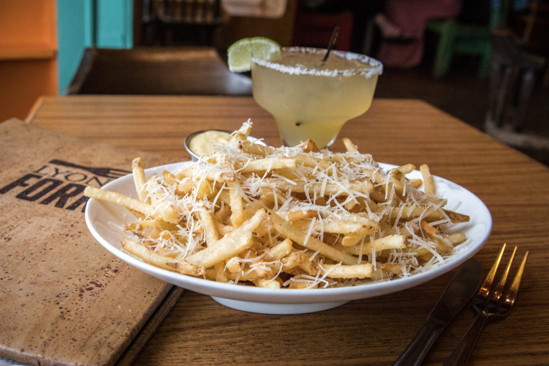 A Visitor's Guide to Lyons, Colorado