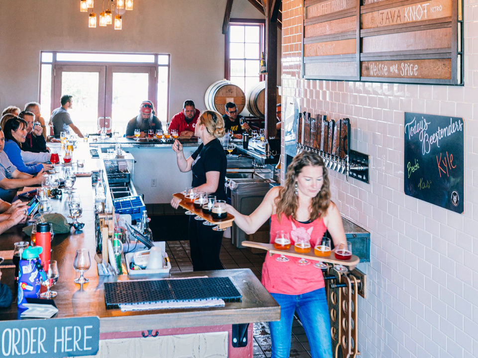 Visitor's Guide to Fort Collins, Colorado: Where to Eat, Drink, & Stay