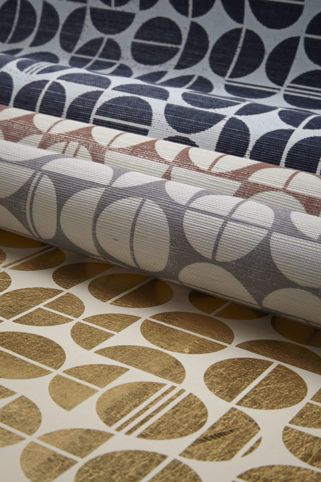 6 Gorgeous Art Deco Pieces to Try in Your Home Now