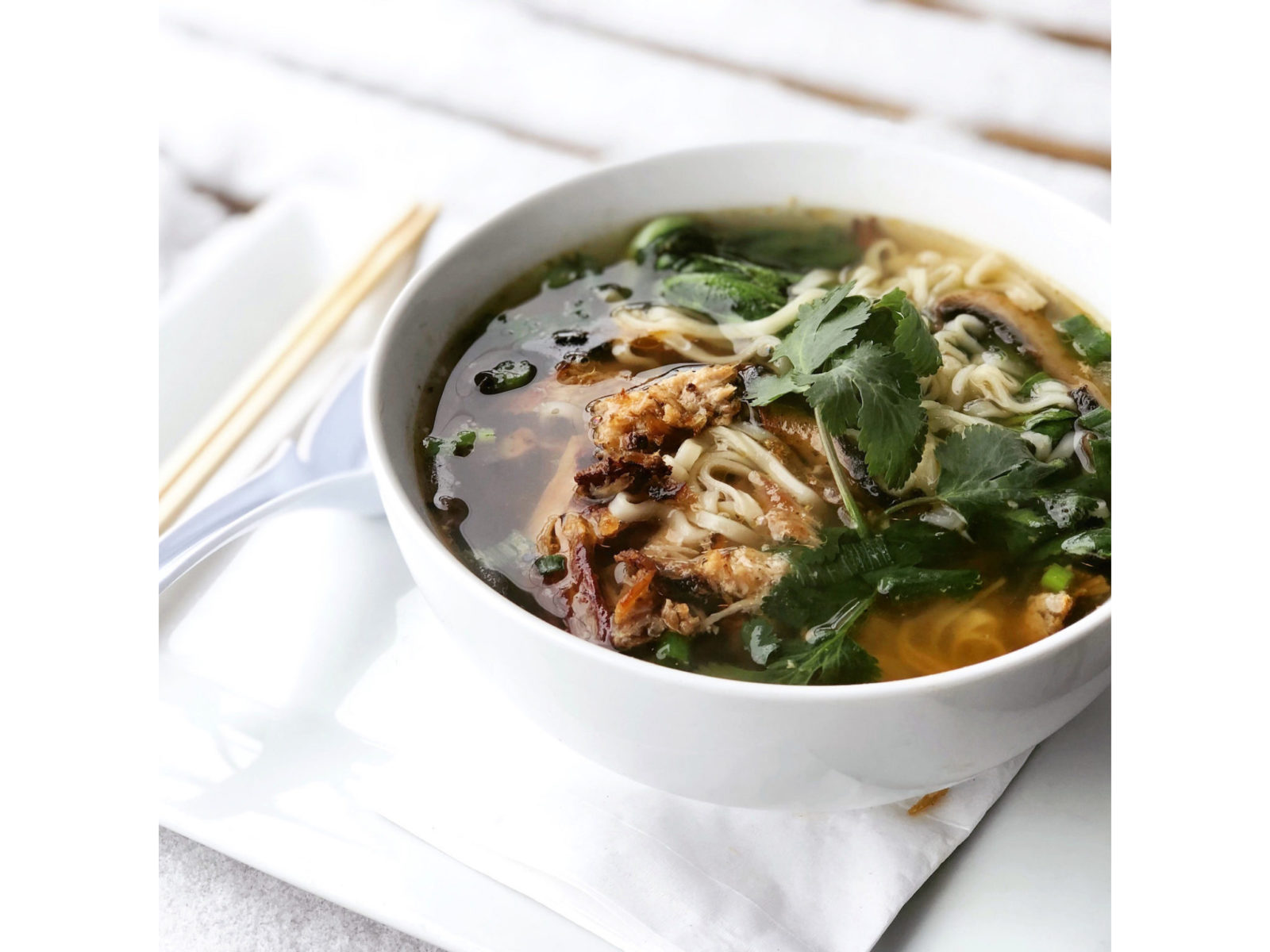 5 Local Movements Helping Restaurants, Healthcare Workers