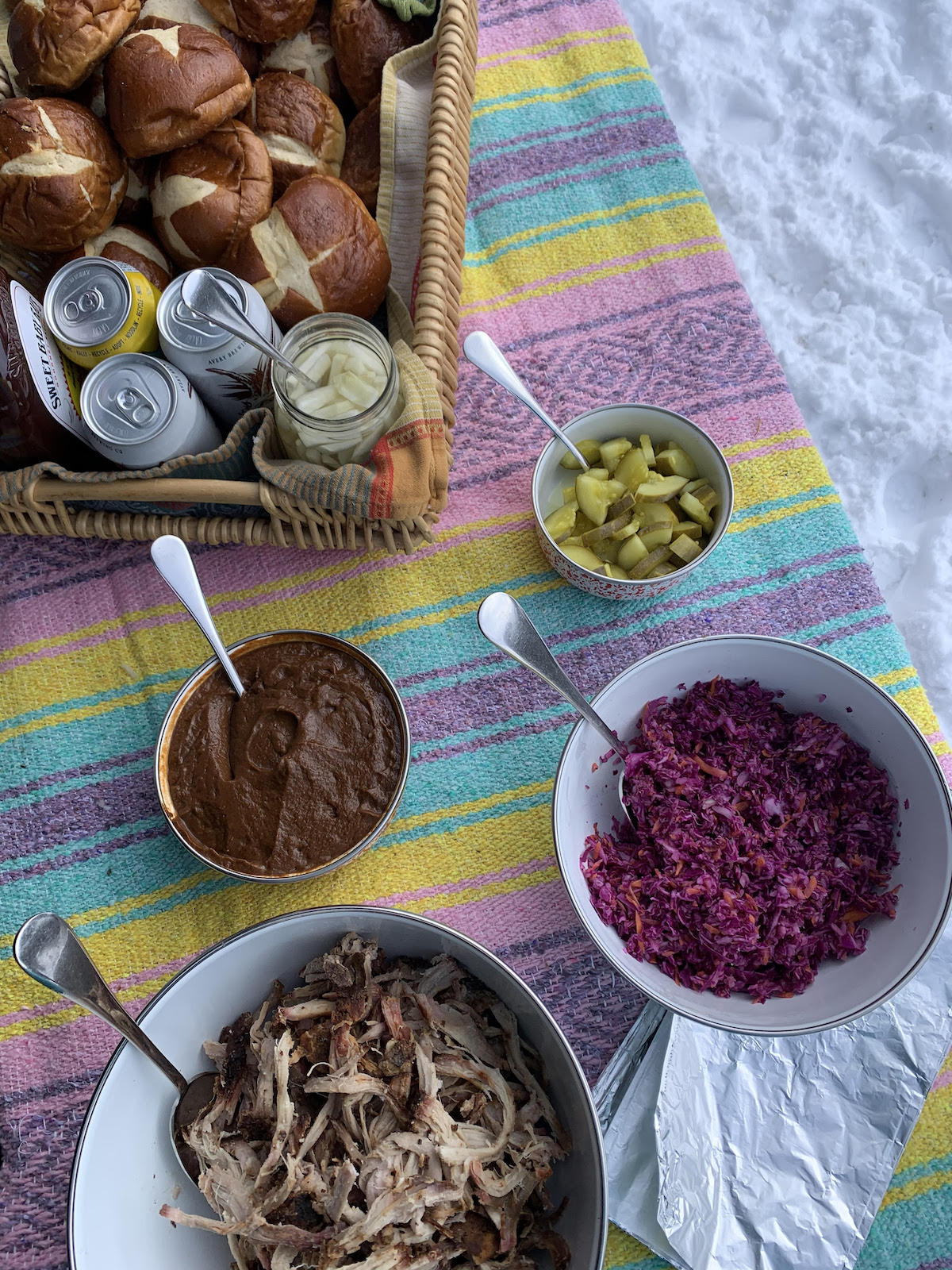 How to Prepare the Ultimate Après-Ski Tailgate Feast