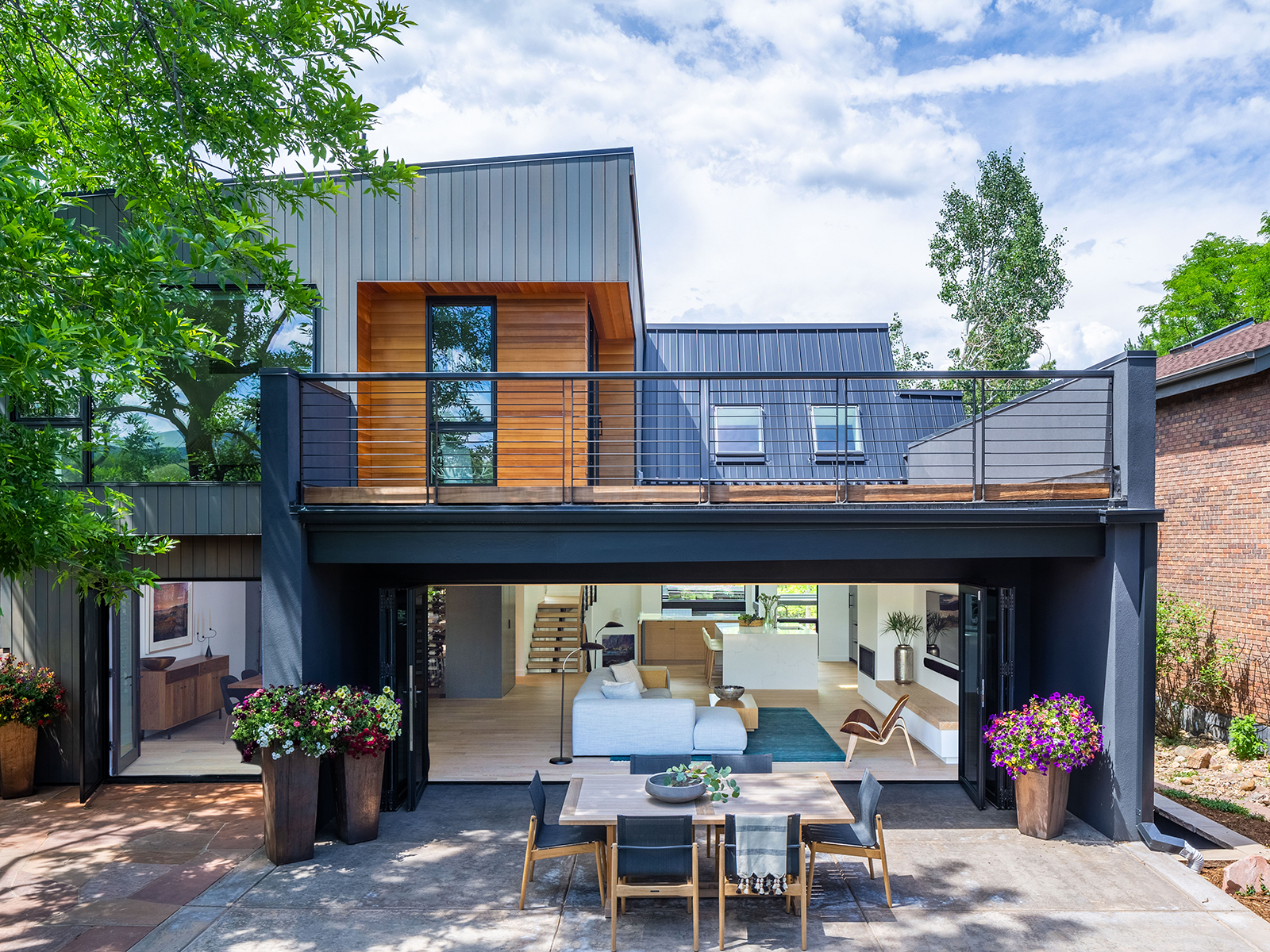 Upgrading Your Patio This Spring? Take Cues From These 5 Outdoor Oases ...
