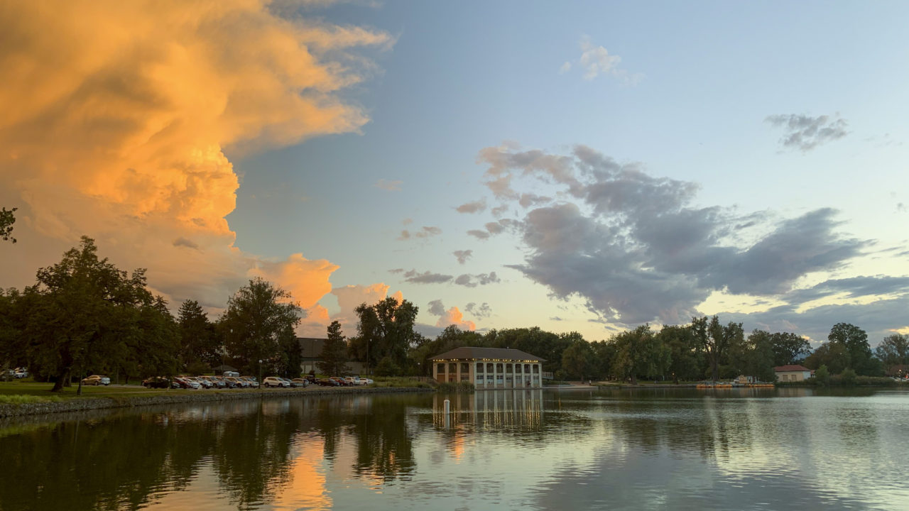 Washington Park: Denver's Best Neighborhoods 2021