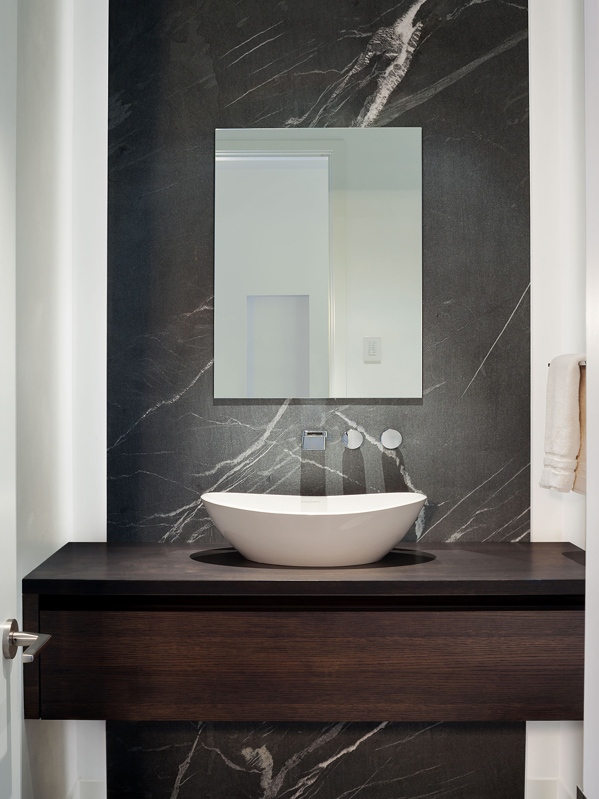 9 Pretty Powder Rooms That Pack a Style Punch - 5280