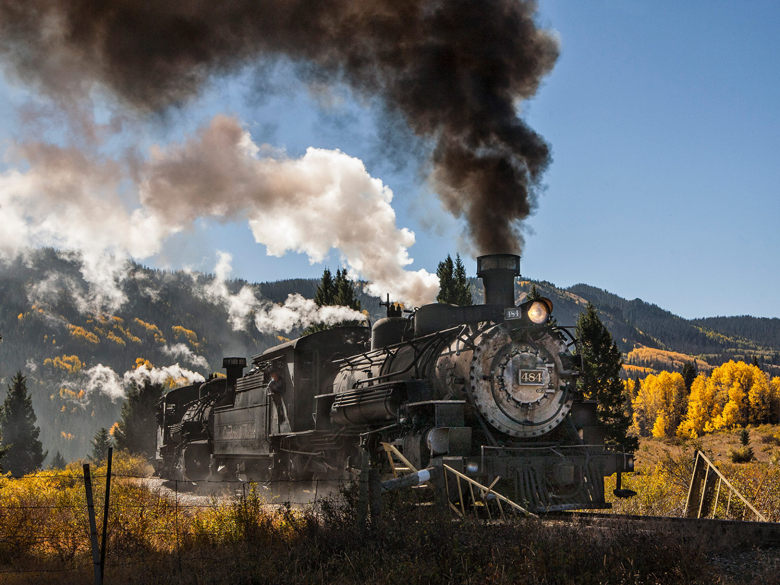 5 Colorado Train Rides Perfect for Leaf Peeping - 5280