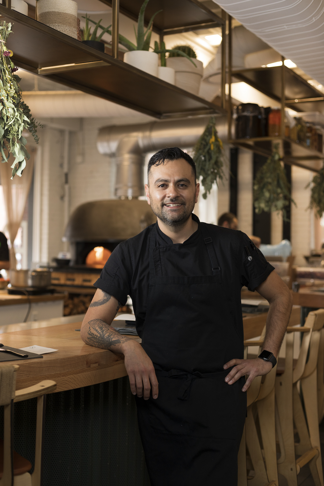 Chef Michael Diaz de Leon Wants Diners to Make Themselves at Home at ...