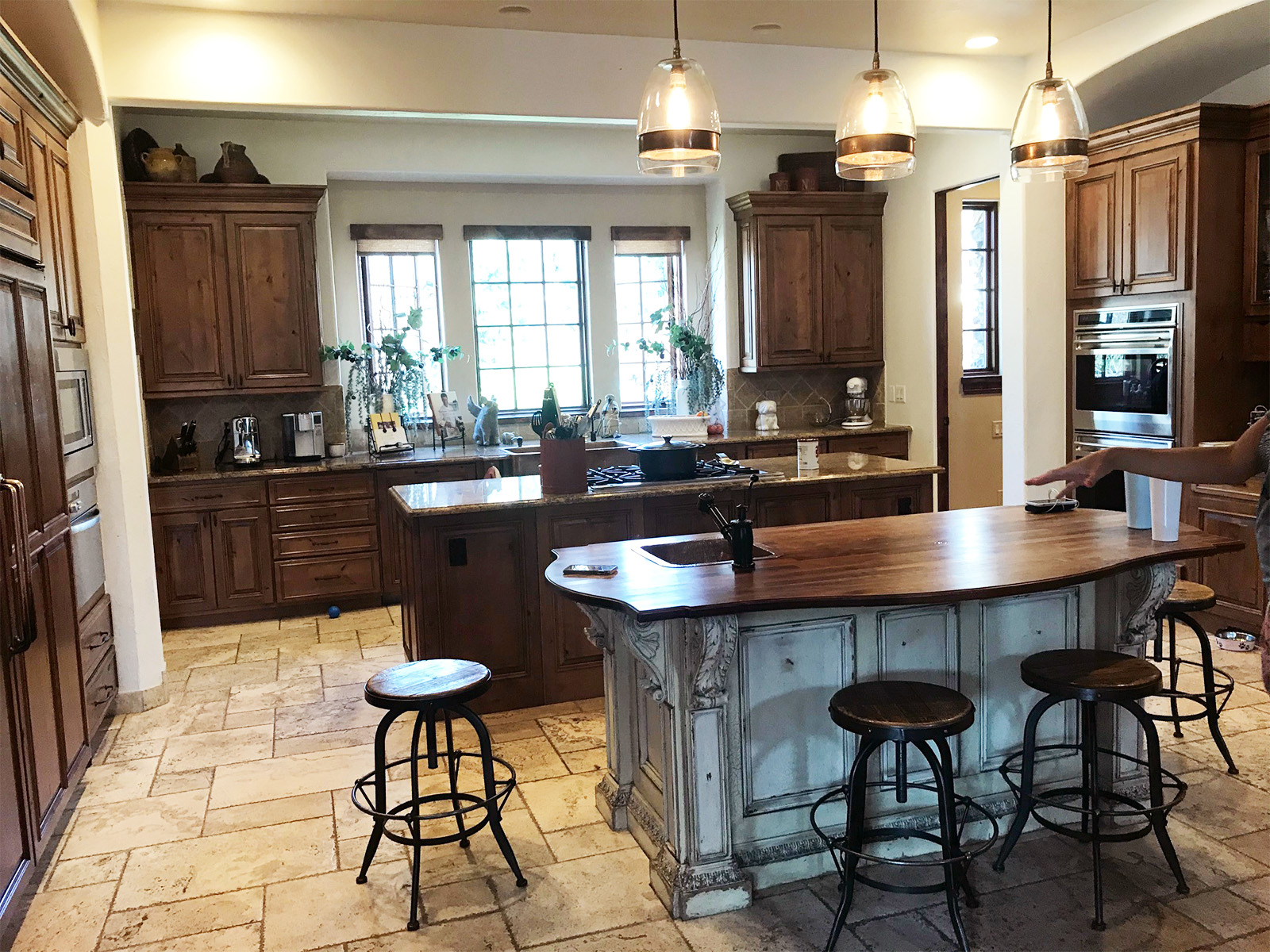 Before & After: A Cherry Hills Home Refresh for a Family of 2 Adults, 4 ...