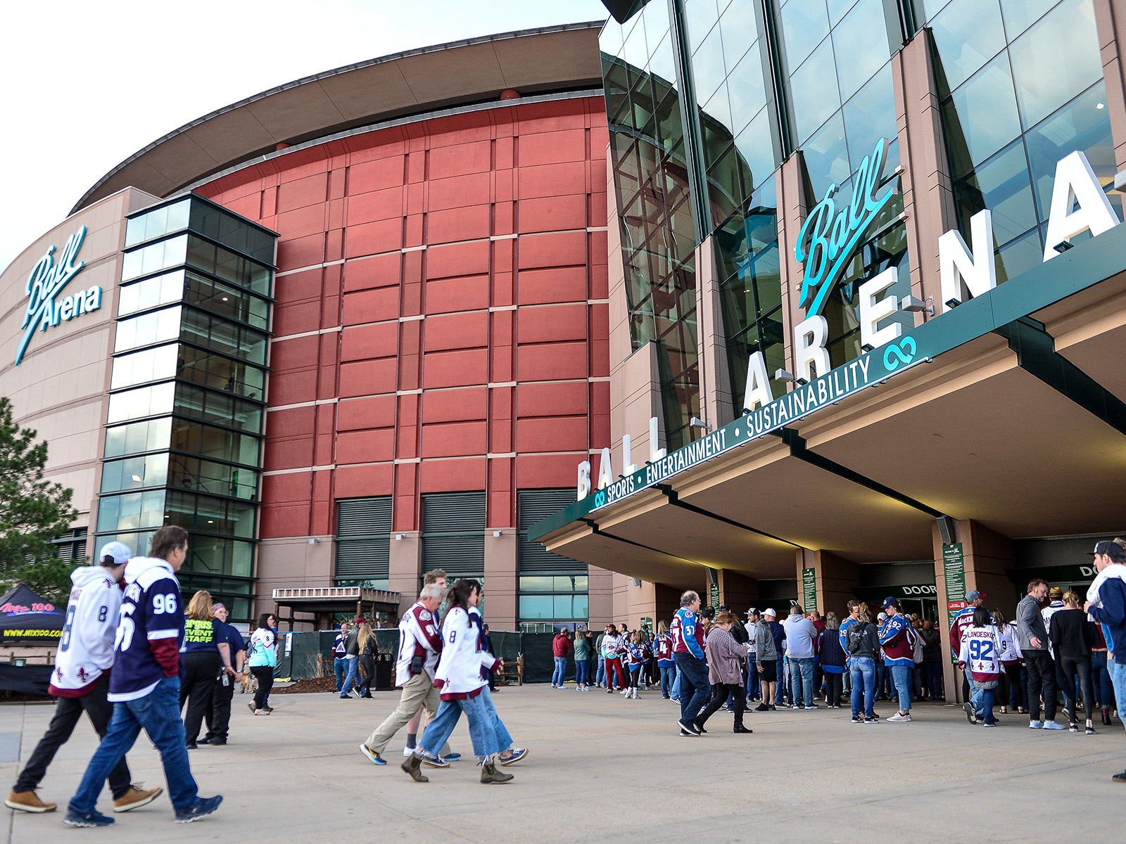 The 9 Best Gifts for Denver Sports Fans - 5280