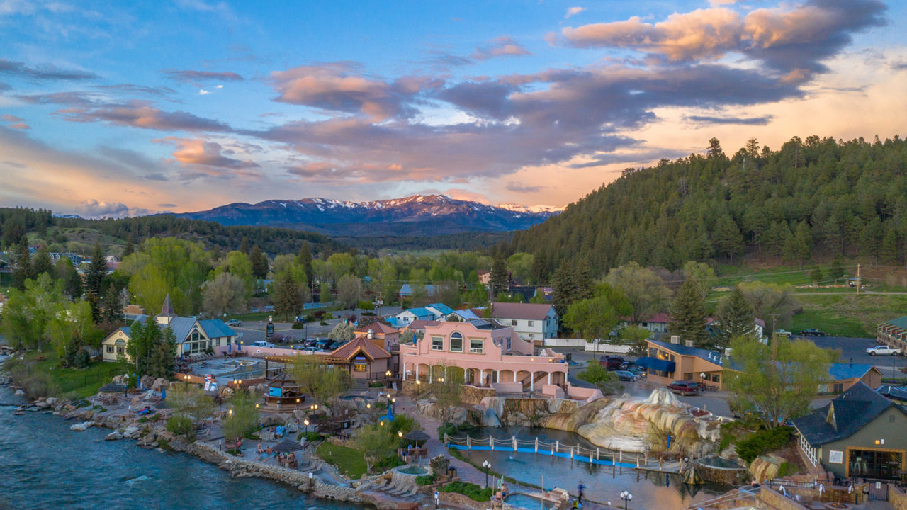 5280 - Denver's Mile High Magazine